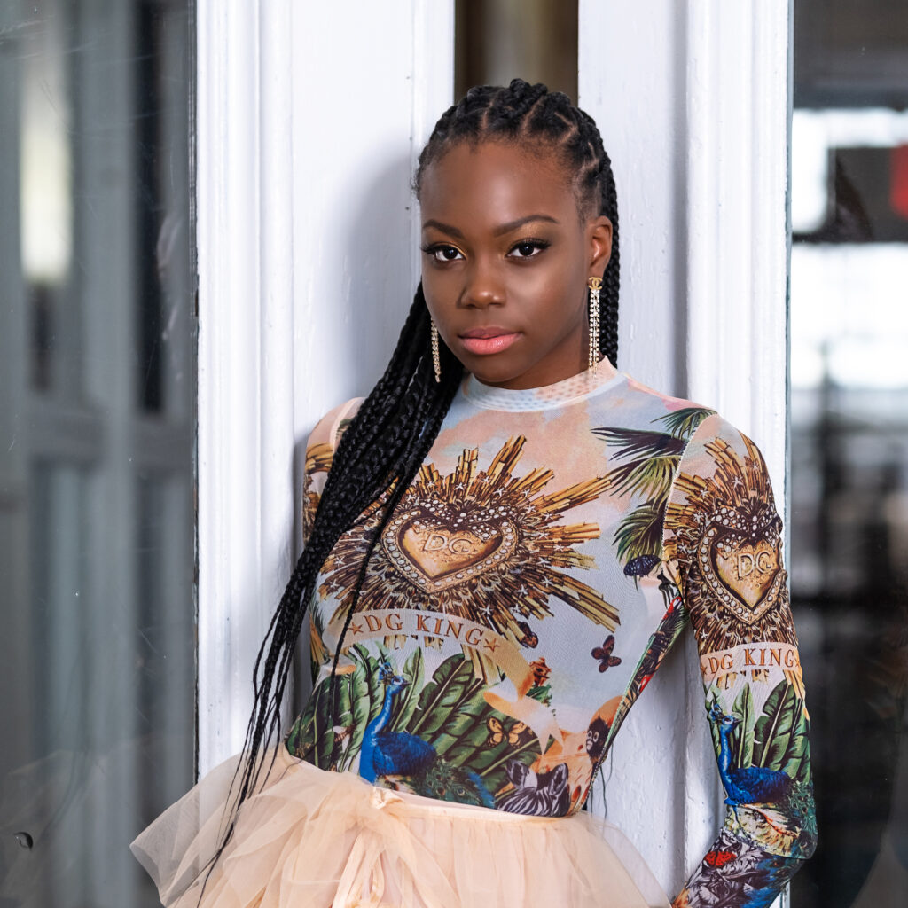 Serenity Murrell - Vivier Magazine