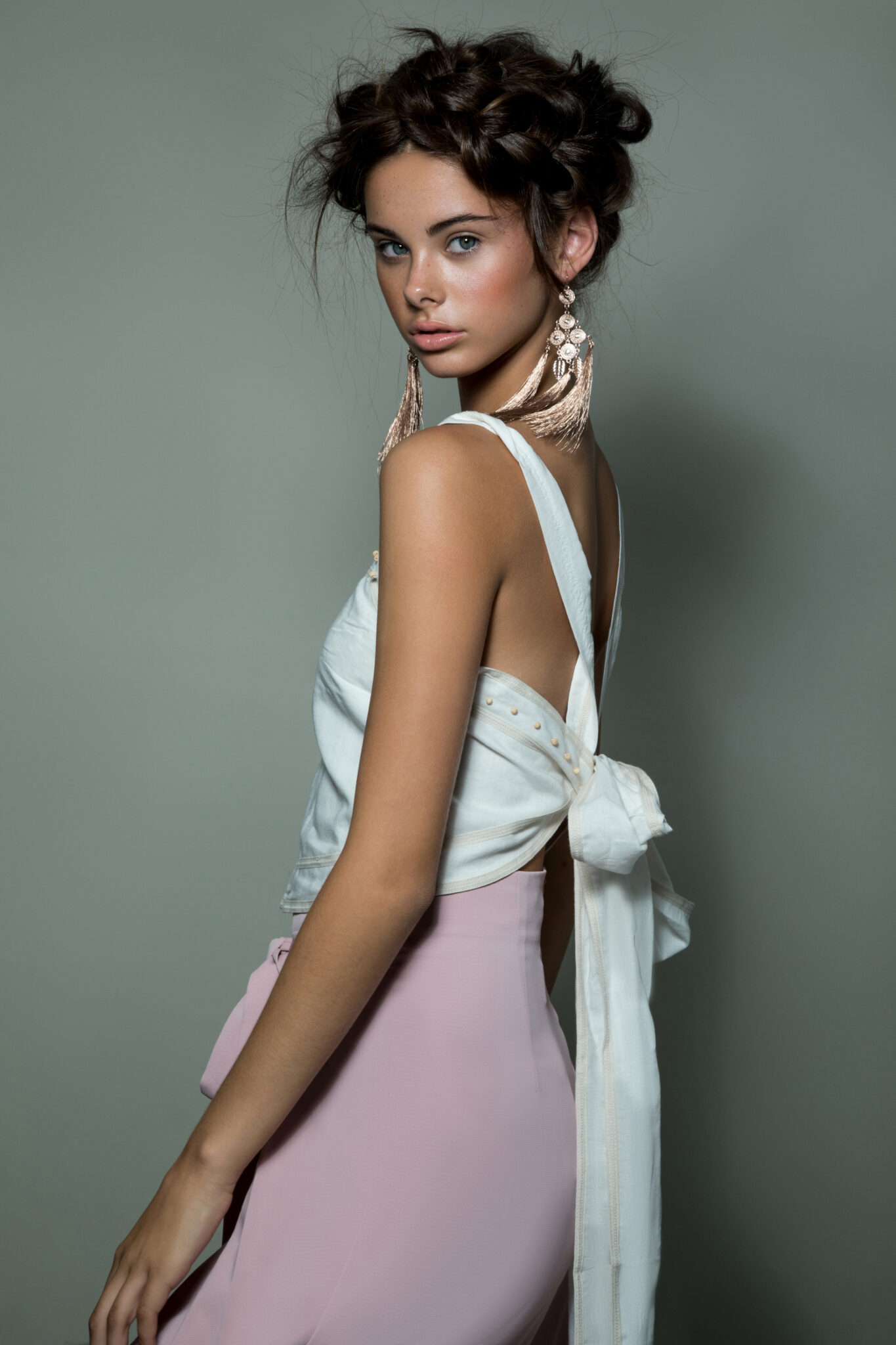 Australian Born Top Model Meika Woollard in Stunning Editorial - Vivier ...